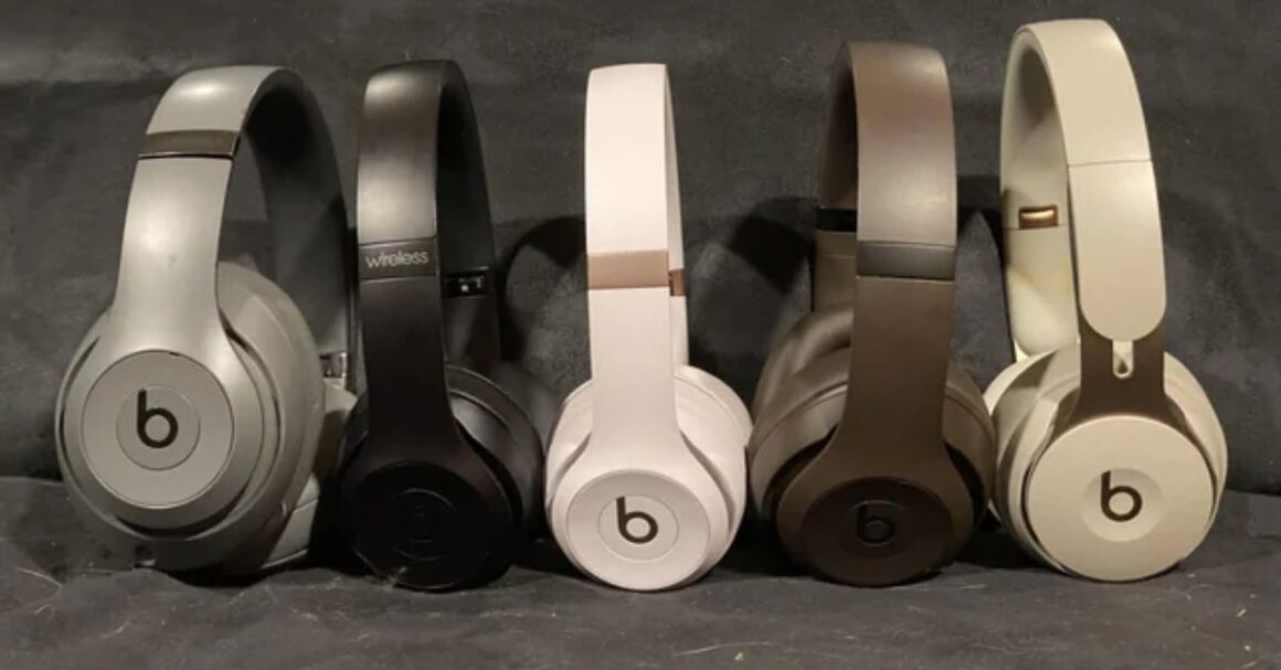 How to Pair Beats Headphones with Any Device | Lyf Simplified